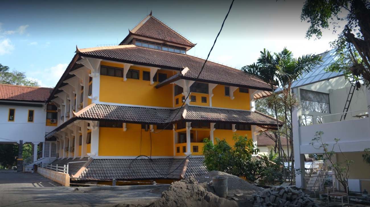 UNS Integrated Laboratory | Bachelor of Chemistry Education ...