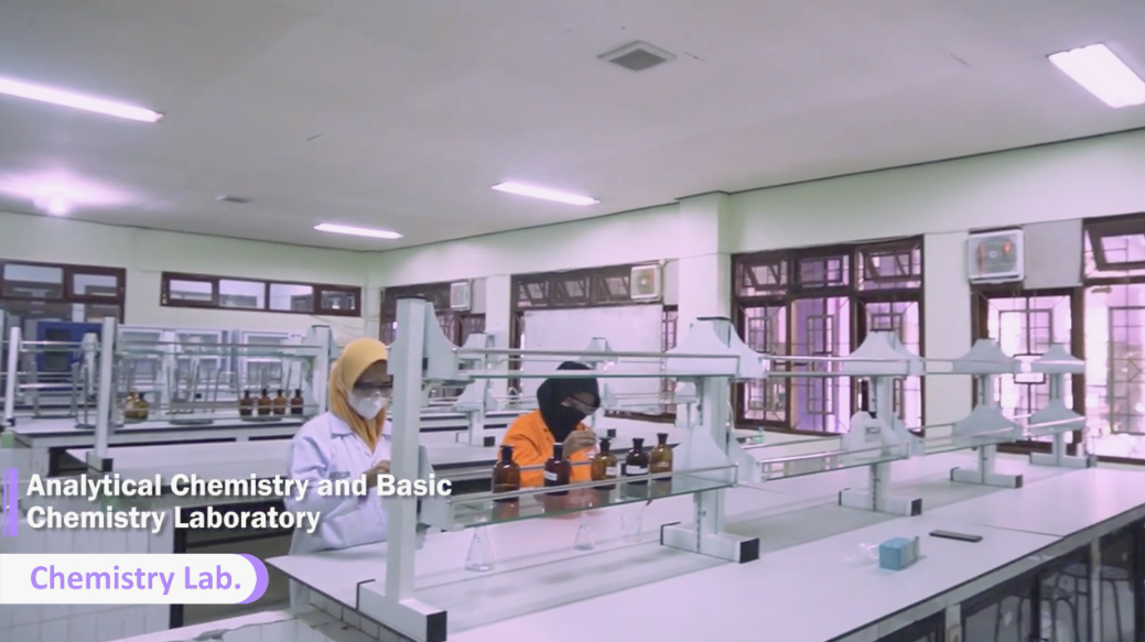 Analytical Chemistry and Basic Chemistry Laboratory | Bachelor of ...
